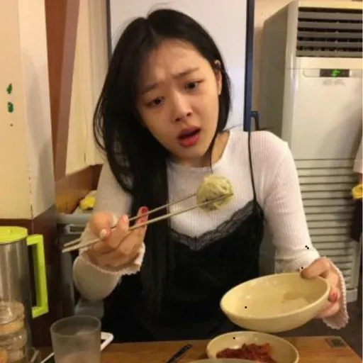 sulli ️ - Sticker pack for WhatsApp