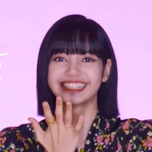 BlackPink's Lisa by @L0STARIESS - Sticker pack for WhatsApp