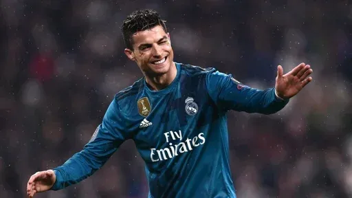 Cristiano Ronaldo ¡ @Chris_tian86 ¡ — @StikRobot - Sticker pack for ...